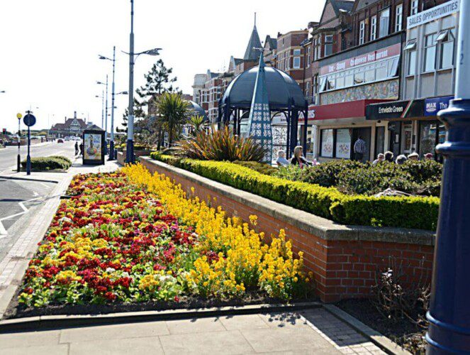 St Annes Town Centre - The Sea Croft Bed Breakfast & Bar